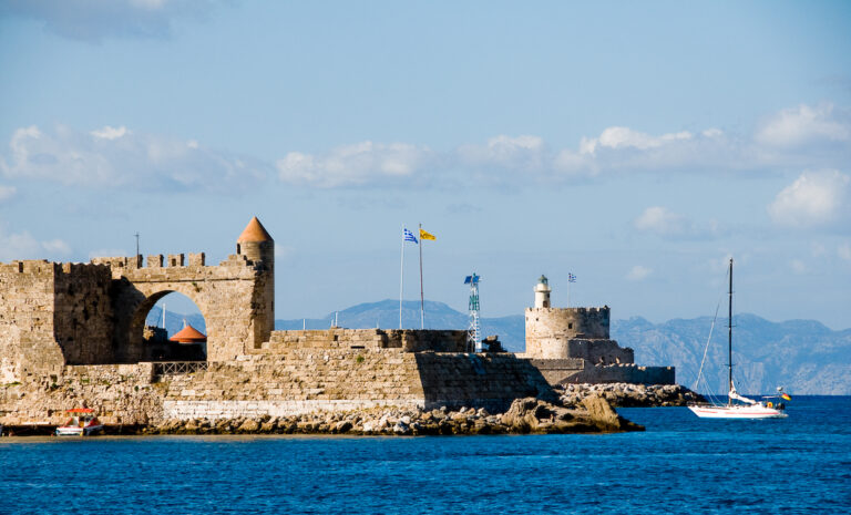 Day Trip to Rhodes From Marmaris in Turkey